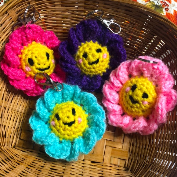 Other | Crochet Flower Keychains Pink Purple Light Pink Teal Hot Pink ...